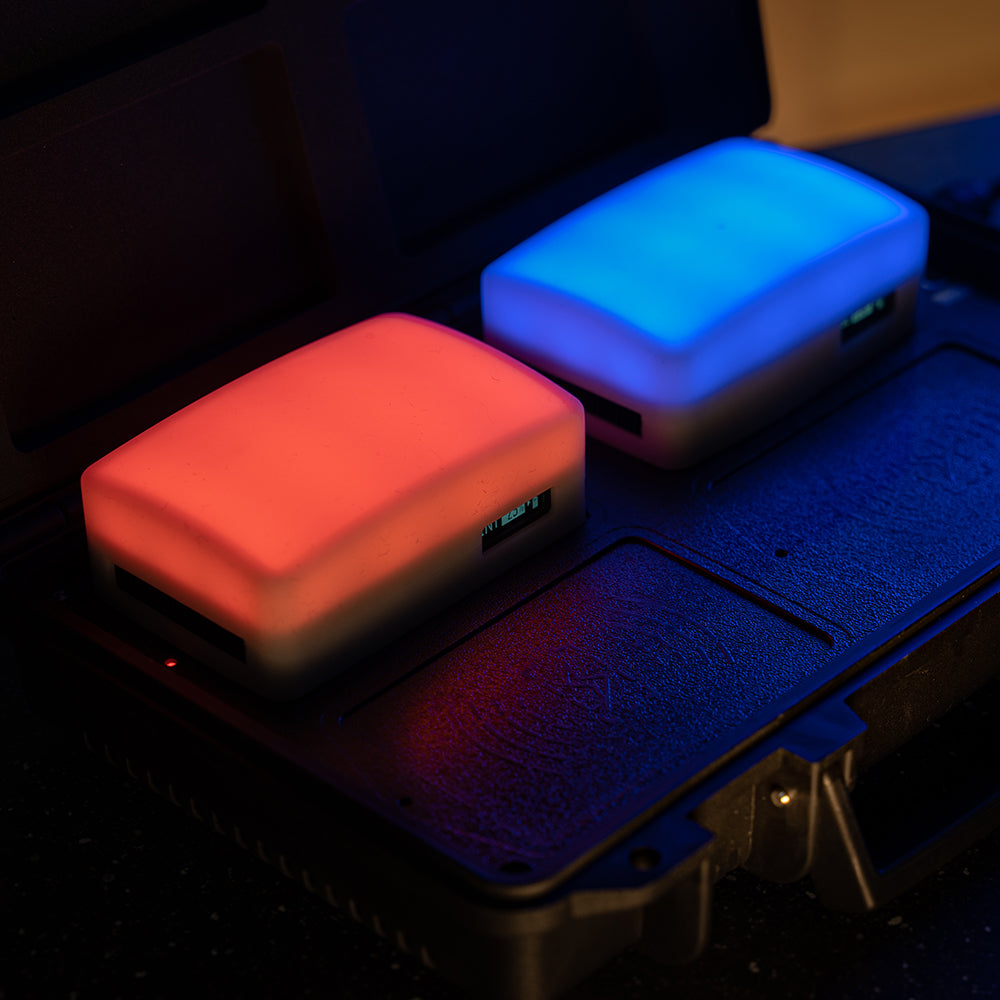 Aputure MC RGBWW 3200K-6500K LED Light 12-Light Travel Kit W/ Charging Case